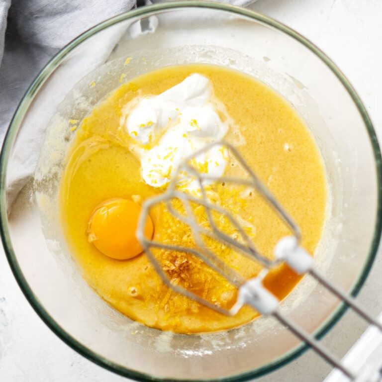 Mini Lemon Drop Cakes with Lemon Glaze