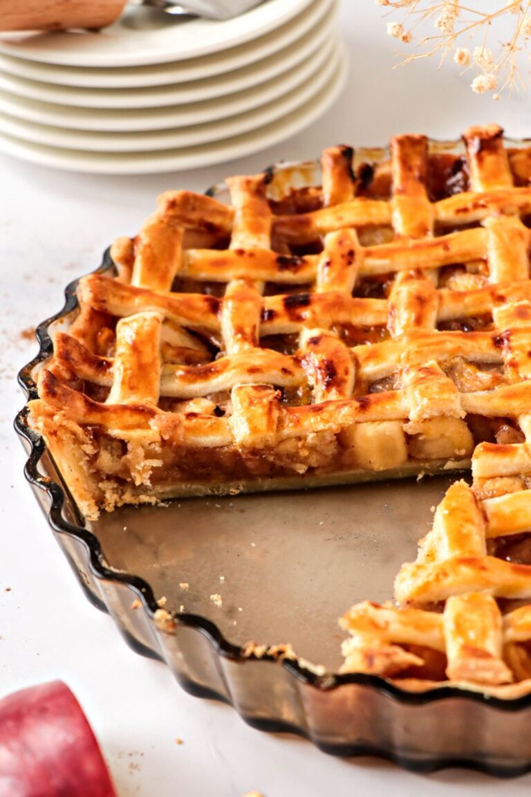 The Best Homemade Cinnamon Apple Pie - Top Recipes
